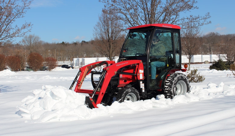 Max 26XL 4WD HST Cab - Weeks Tractor
